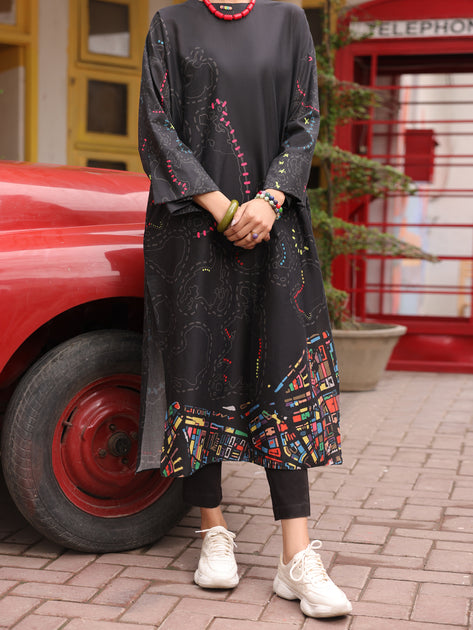 Mesmerizing Masterpieces – Almirah