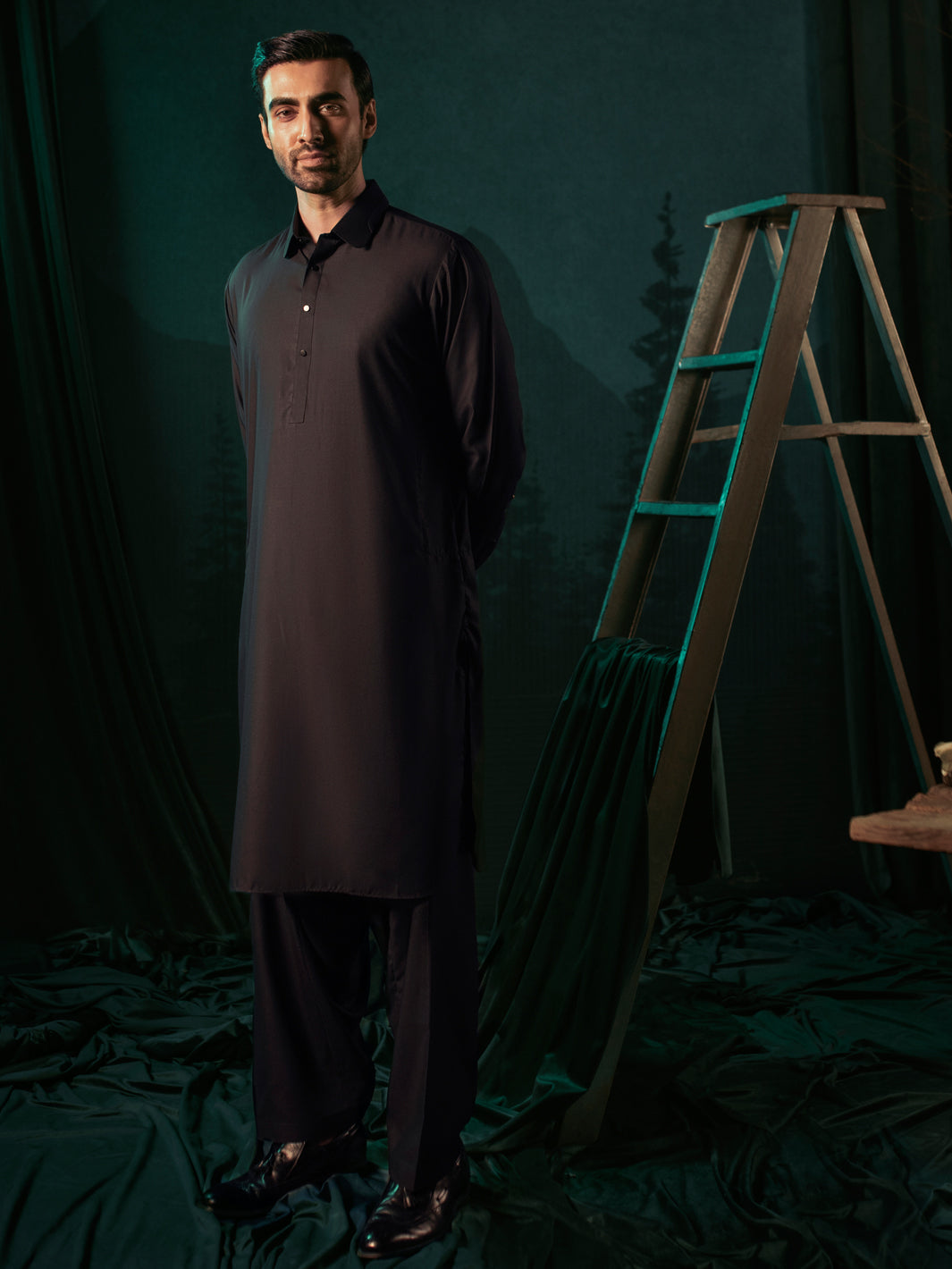 ALWA-KS-405/AM-6141C – Almirah